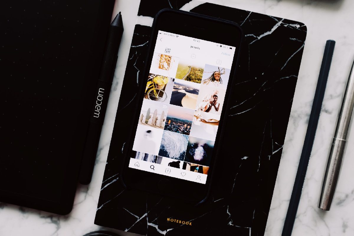 What is Gallery App on my Phone? – Uses, Difference, and More